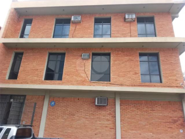 Prédio inteiro à venda ou para locação em Vila Clementino SP