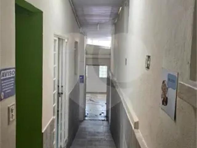 Prédio inteiro à venda ou para locação em Vila Lageado SP