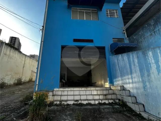 Prédio inteiro à venda ou para locação em Saúde SP