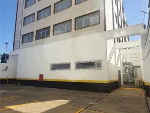 Prédio inteiro para locação em Vila Carrão SP