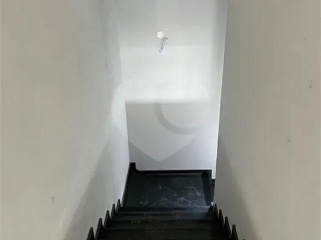 Prédio inteiro para locação em Jardim Peri SP
