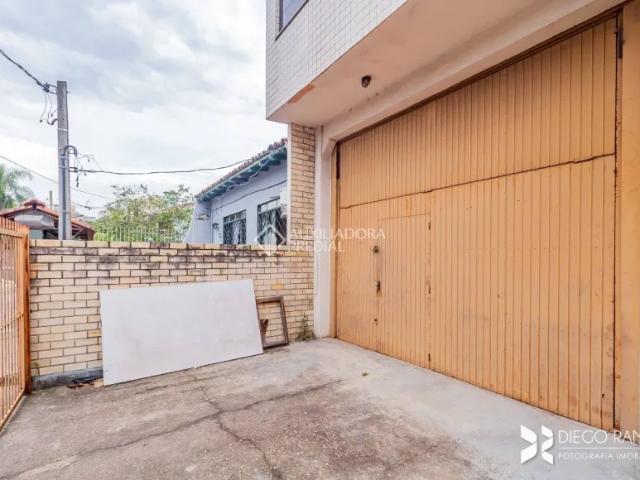 Prédio no bairro Jardim Floresta