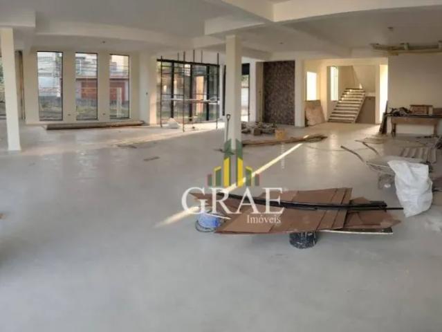 Prédio para locação com elevador arquitetura moderna e fino acabamento!