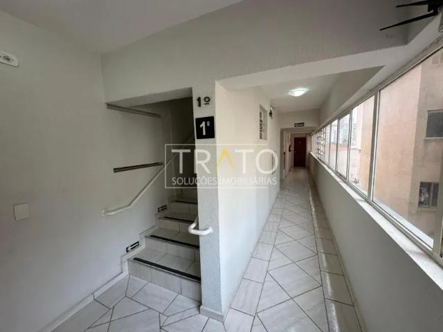 Prédio residencial no Proença