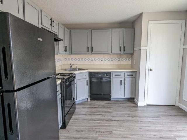 PRM Investments LLC 2 Bedroom Apartment for Rent at 29 39/49 Zuella Dr, Waterbury, CT 06704