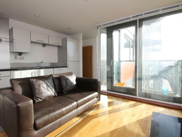 Proton Tower, Blackwall Way, E14