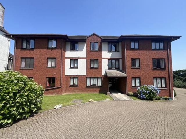 Prouts Court, Launceston PL15, 2 bed flat to rent, £625 pcm | PrimeLocation