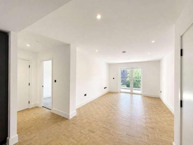 Provence Apartments, Monarch Square, Clapham, London, SW11