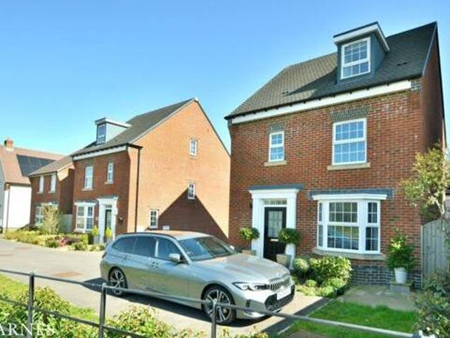 Provence Drive, Bournemouth, 4 Bedroom Town