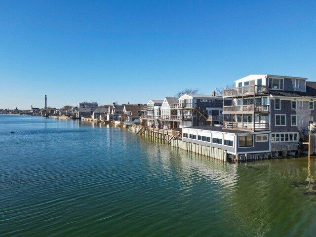 Provincetown MA 02657 LS102562567