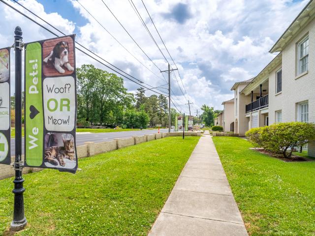 Provincial North Apartments 2 Bedroom Apartment for Rent at 1201 N Foster Dr, Baton Rouge, LA 70806 Mid City North