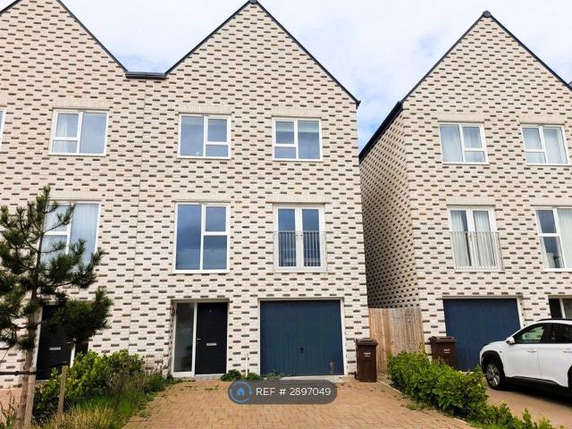 Providence Avenue, Rochester ME1, 4 bed semi detached house to rent, £2,600 pcm | PrimeLocation