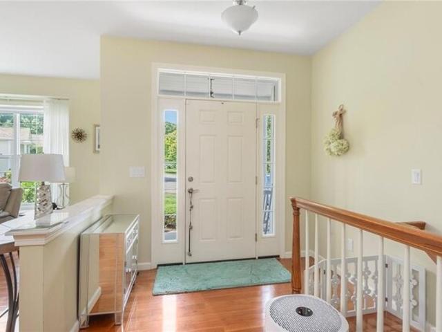 Providence Pike Unit,north Smithfield, Condo For Sale