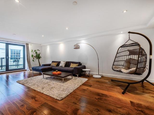 Providence Place, London, N1 1 bed flat to rent £3,250 pcm £750 pw