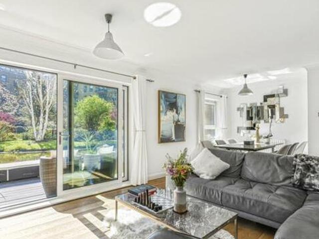 Providence Square, London, 2 Bedroom Flat