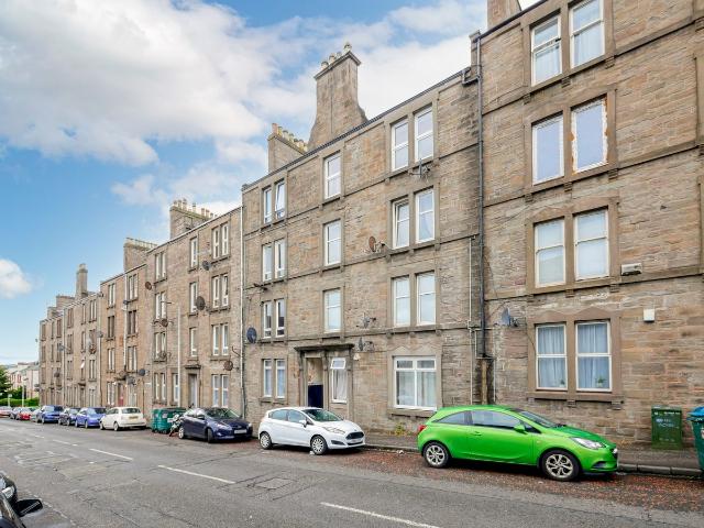 Provost Road, Dundee DD3, 1 bed flat to rent, £600 pcm | PrimeLocation