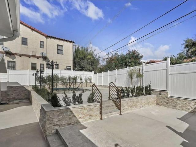 Provste bed and bath for rent