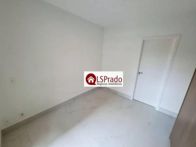 Ao lado Metro Vila Madalena, 2 dormitórios, 1 suíte, varanda fechada com vidro e 1 vaga!