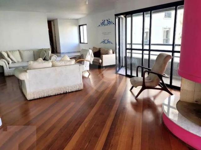 Próximo a PUC. 4 suites. 2 vagas. terraço. lazer