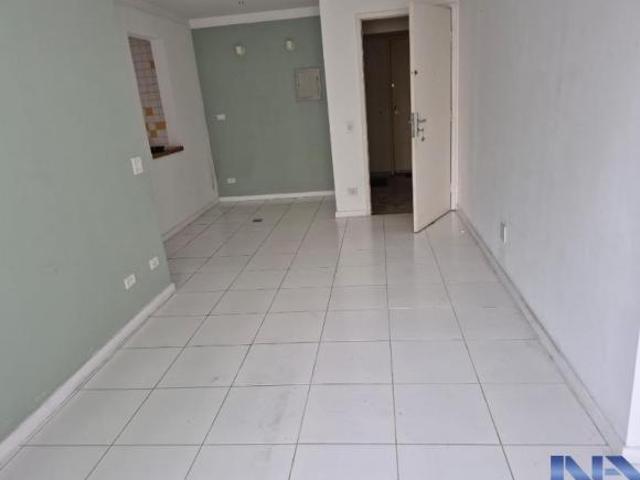 PRÓXIMO AO METRO SANTA CRUZ