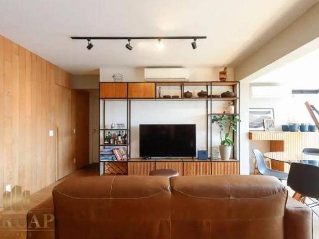 PRÓXIMO AO METRÔ VILA MADALENA CHARMOSO APARTAMENTO