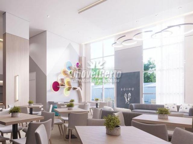 Próximo ao Clube Curitibano. Condomínio com sofist