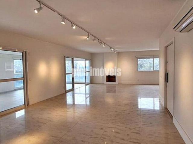 PRÓXIMO AO PALÁCIO TANGARÁ 404,0M² AU 4 SUÍTES, 4 GAR AMPLO LIVING COM TERRAÇO GOURMET