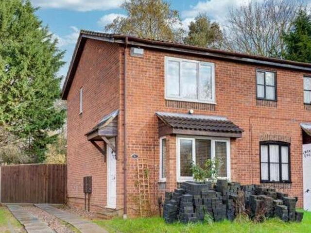 Probyn Close, Southfields, 2 Bedroom Semi detached