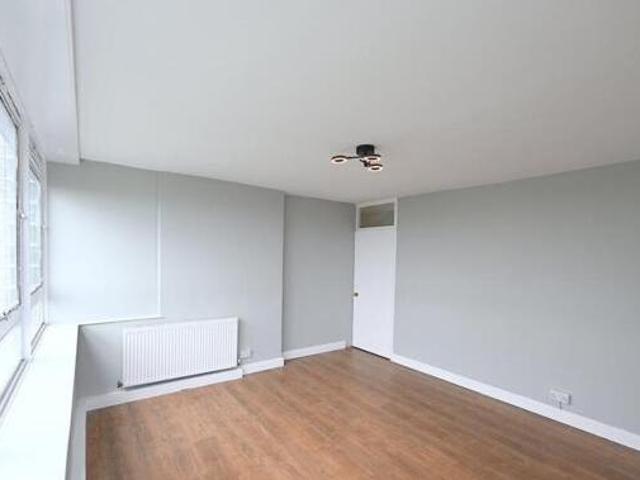 Proctor House, Avondale Square, 2 Bedroom Flat