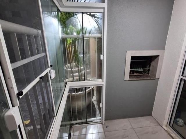 Procurando um apartamento aconchegante em Porto Alegre?