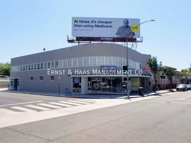 Professional 2nd Floor Office in the Heart of Bixby Knolls!