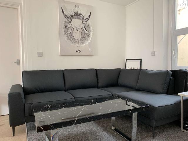 Professional House Share in Brighton Room 4