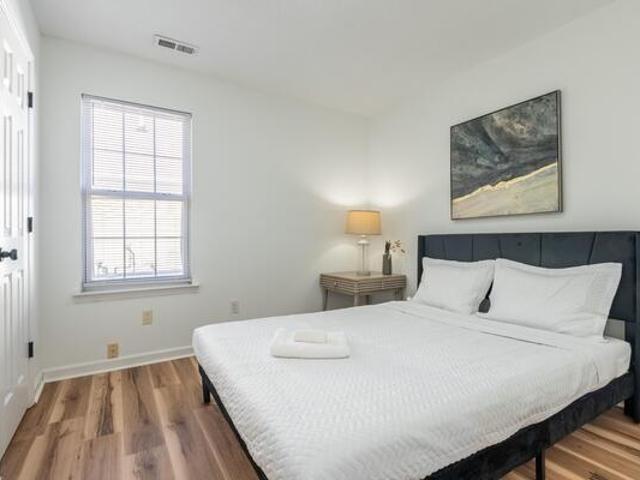 Professional Living | Furnished Rooms | All Utilities Included | Near Duke