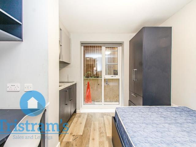 Professional Studios, City Centre NG1, Studio to rent, £560 pcm | PrimeLocation
