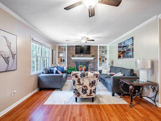 PROFESSIONAL SUPER HOST Movein Fee Waived‼️Free