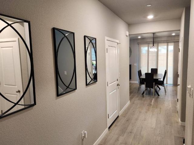 Professional & Quiet Household