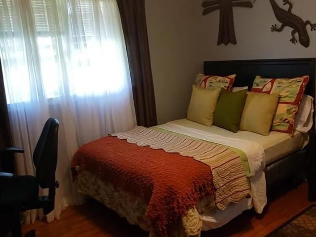 Professional Room Near the Airport