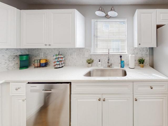 ️ Professionally Designed Spacious Decatur House w