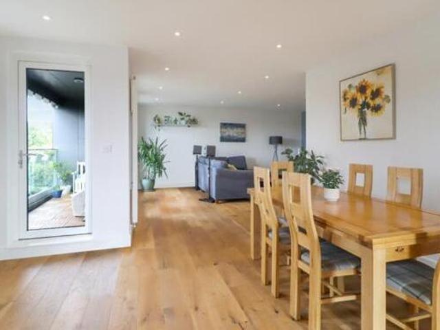 Progressive Close, Sidcup, 2 Bedroom Apartment
