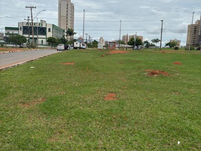 Projeção Samambaia Frente Forum QN 501 Conj 13 lote 1, 2, 3, 4 R$ 9 Milhões