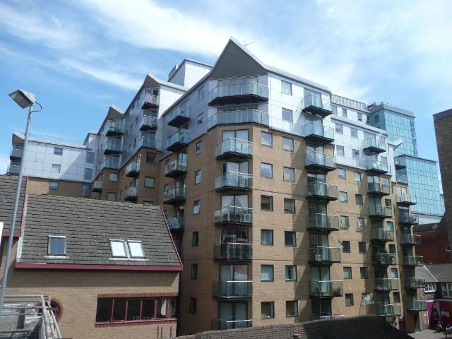 Projection West, Merchants Place. 2 bed apartment to rent £1,550 pcm £358 pw