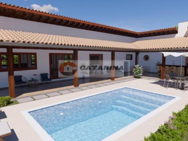 Projeto de Chácara com casa de Campo em L à Venda em Associação de Moradores em Mairinque SP