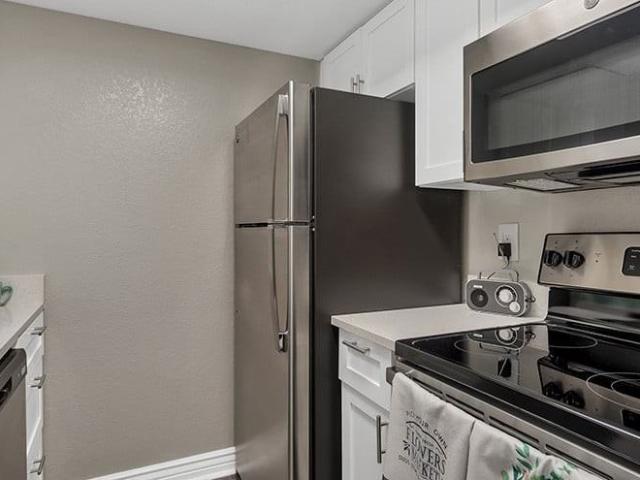 Promenade At Belleair Apartments 2 Bedroom Apartment for Rent at 2159 Nursery Rd, Clearwater, FL 33764