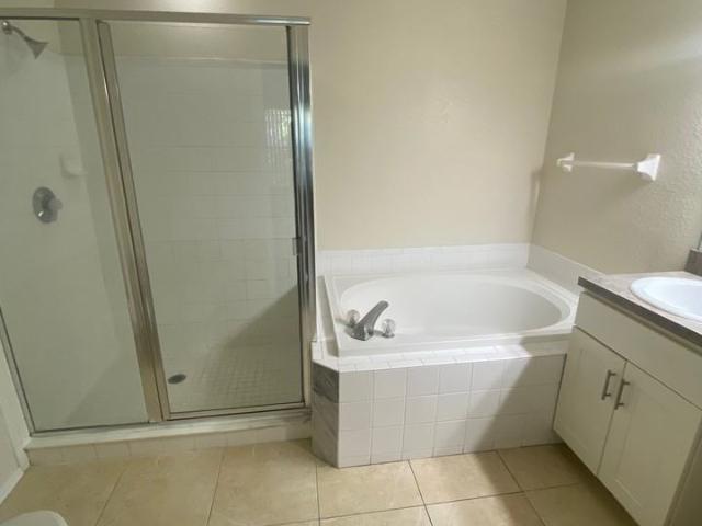 Promenade at Tampa Palms 2 Bedroom Apartment for Rent at 16200 Enclave Village Drive, Tampa, FL 33647 Tampa Palms