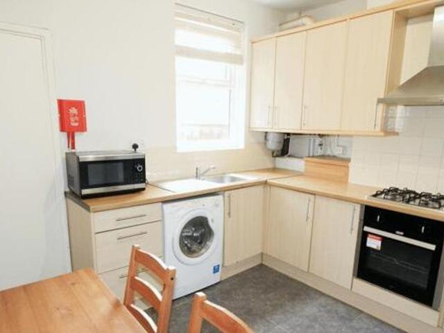 Promenade, Nottingham, 4 Bedroom Terraced