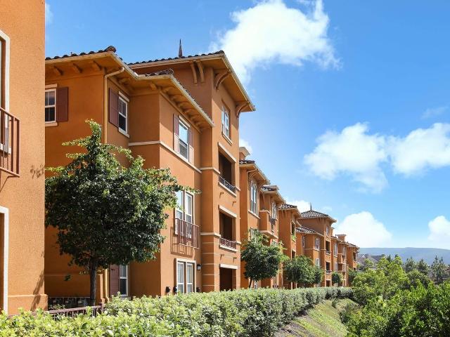 Prominence Apartments 1 Bedroom Apartment for Rent at 601 S Twin Oaks Valley Rd, San Marcos, CA 92078
