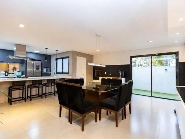 Promoção exclusiva Meu Lar Curitiba! Casa com 178 m² em Santa Felicidade Curitiba PR