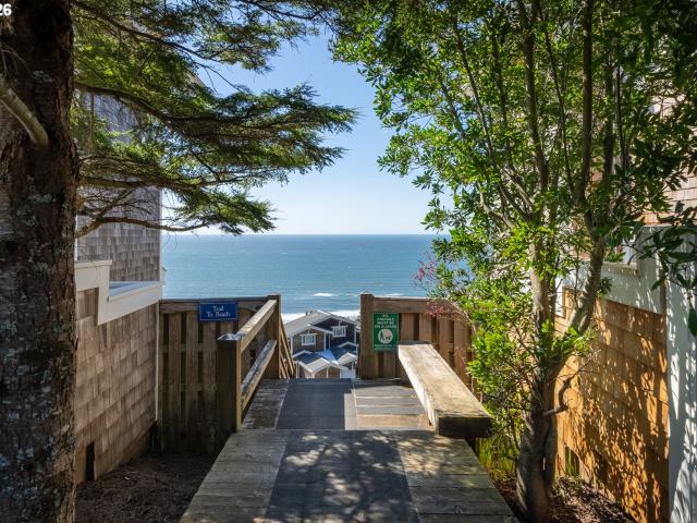 Promontory LN # 169