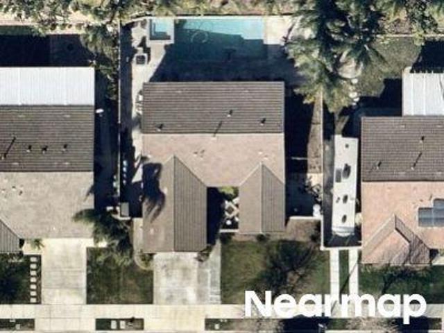 Promontory Ln