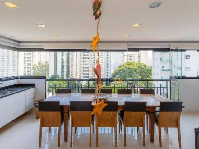 Pronto para morar 290m com 4 suites 4 vagas no Campo Belo predio super exclusivo alto padrão !